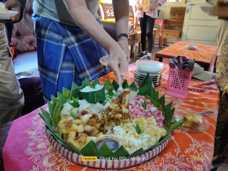 Parakan “The Little China Town” di Kaki Gunung Sindoro – Sumbing – Ali ...