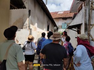 Parakan “The Little China Town” di Kaki Gunung Sindoro – Sumbing – Ali ...